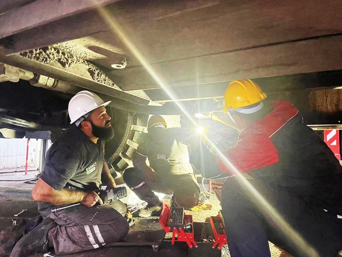 Dịch vụ phục vụ cần cẩu SANY - HÀNH TRÌNH TỪ SÁNG ĐẾN HOÀNG HÔN: 1100KM